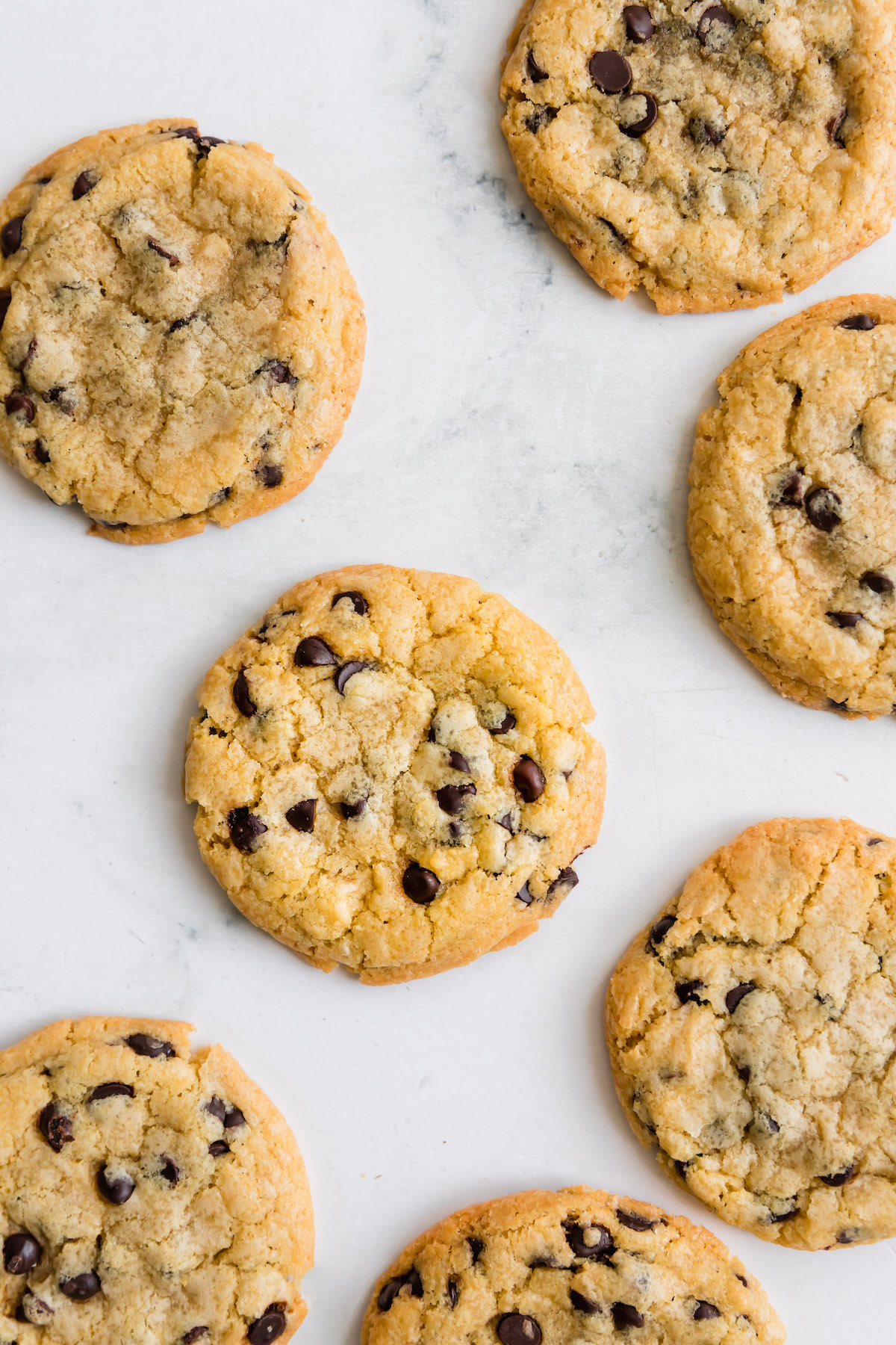 Soft Baked Chocolate Chip Cookies - Best Desserts